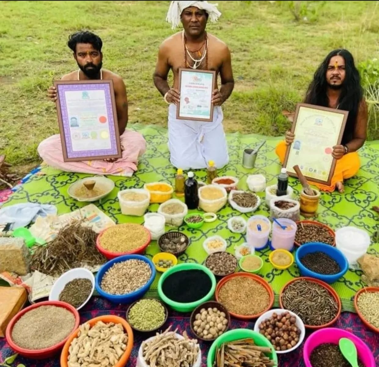 HAKKI PIKKI ADIVASI HERBAL HAIR OIL